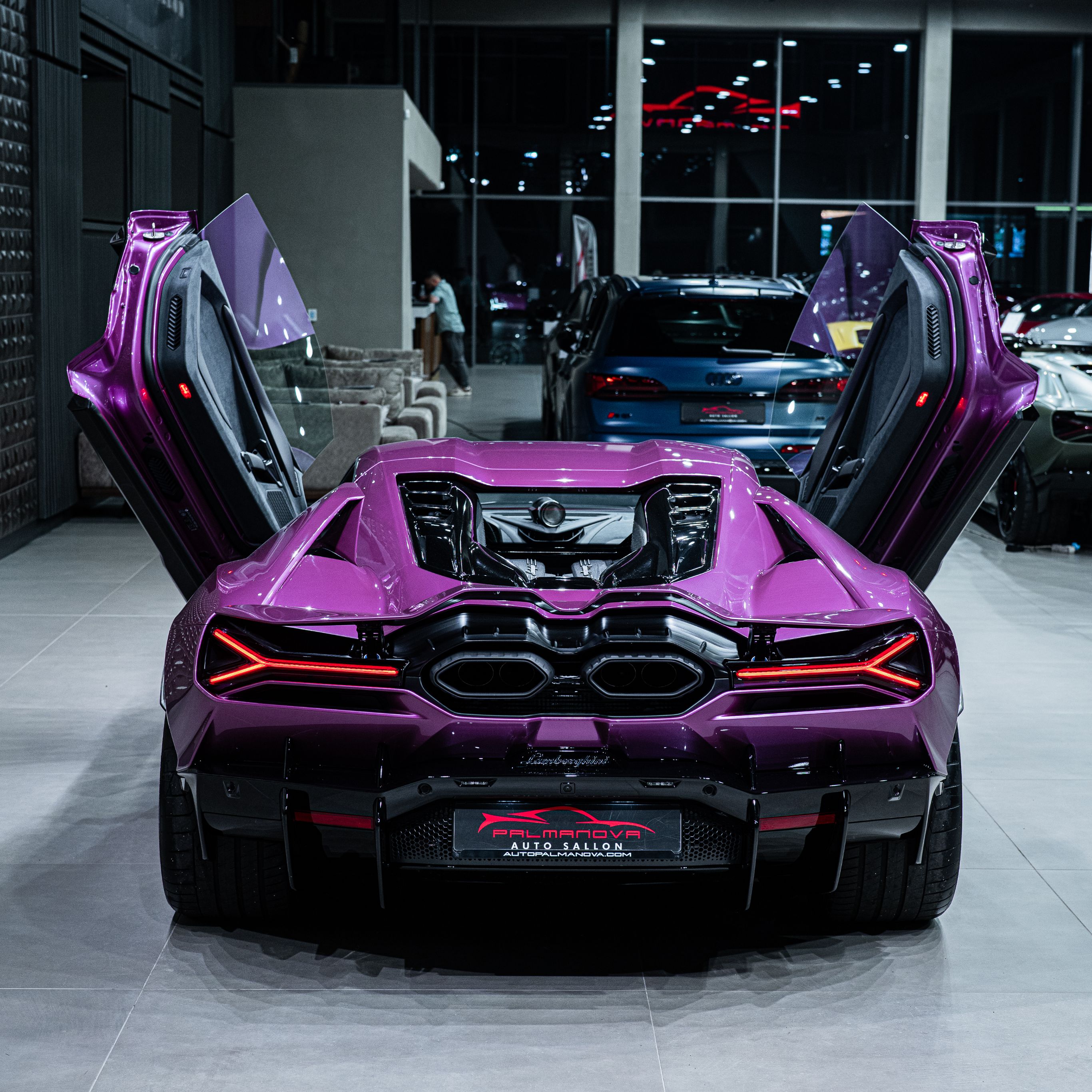 Lamborghini Revuelto Viola Parsifae | Autopalmanova